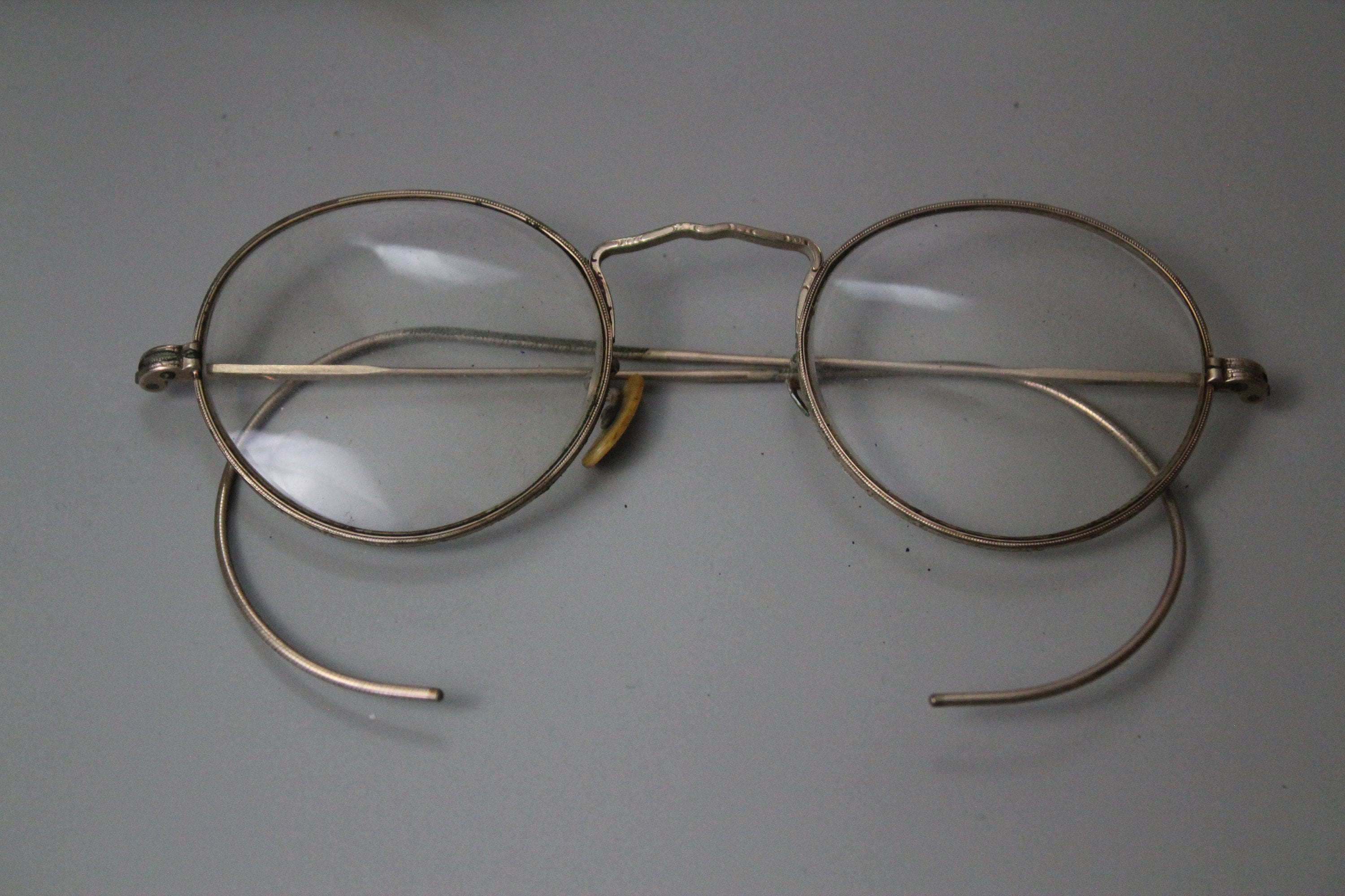 Antique Eyeglasses Art Deco Gold Tone Wire Frames Steampunk Eye Glasses ...