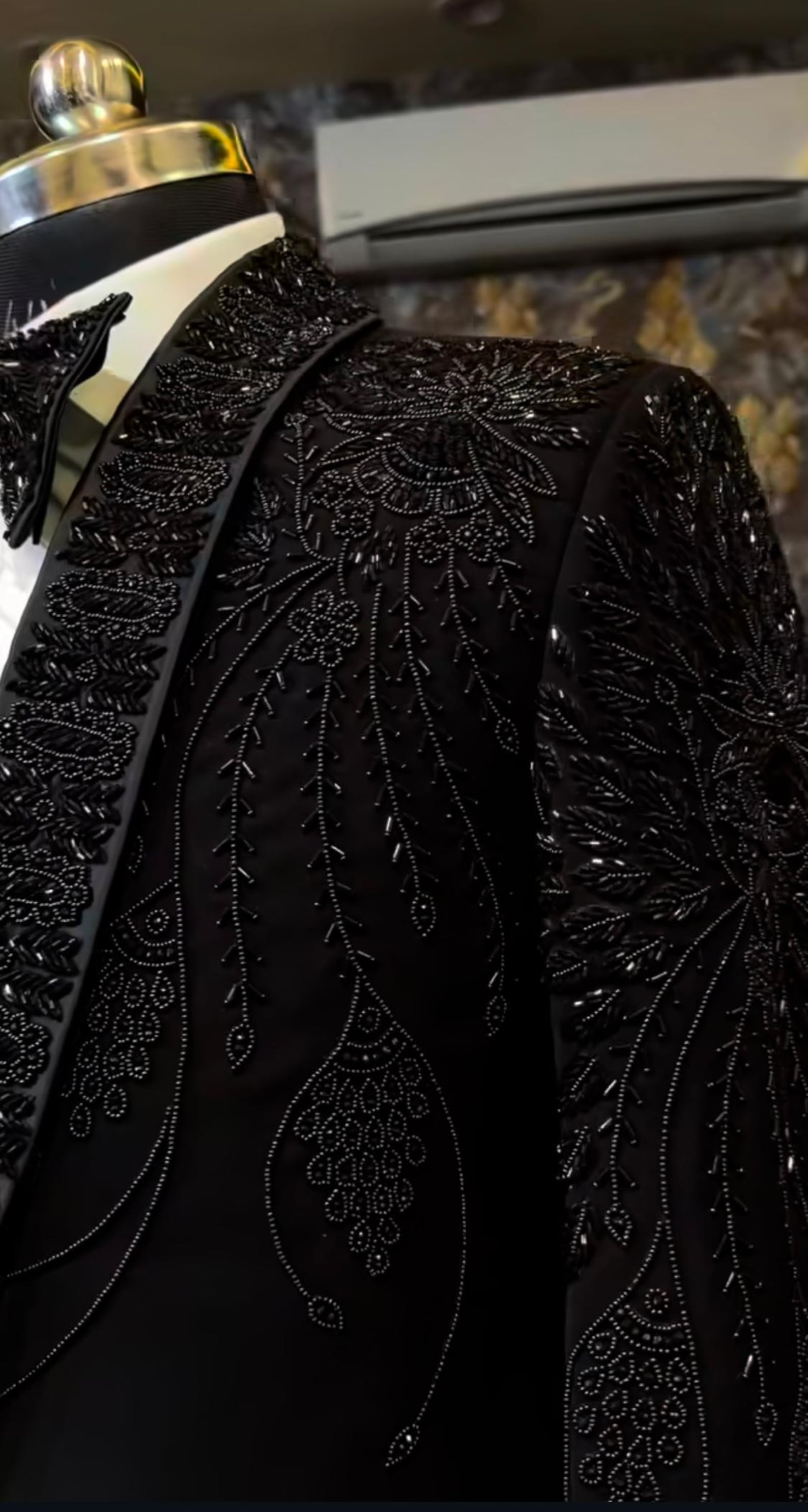 Luxury Black Hand-embroidered Tuxedo Suit for Men | Sequin Work Wedding ...