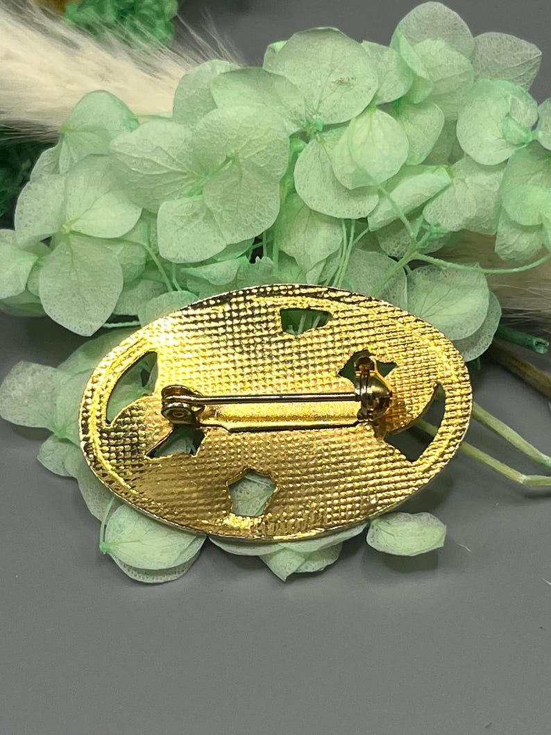 Cloisonné Floral Brooch Gold Tone Oval Pin Colourful Enamel Flower ...