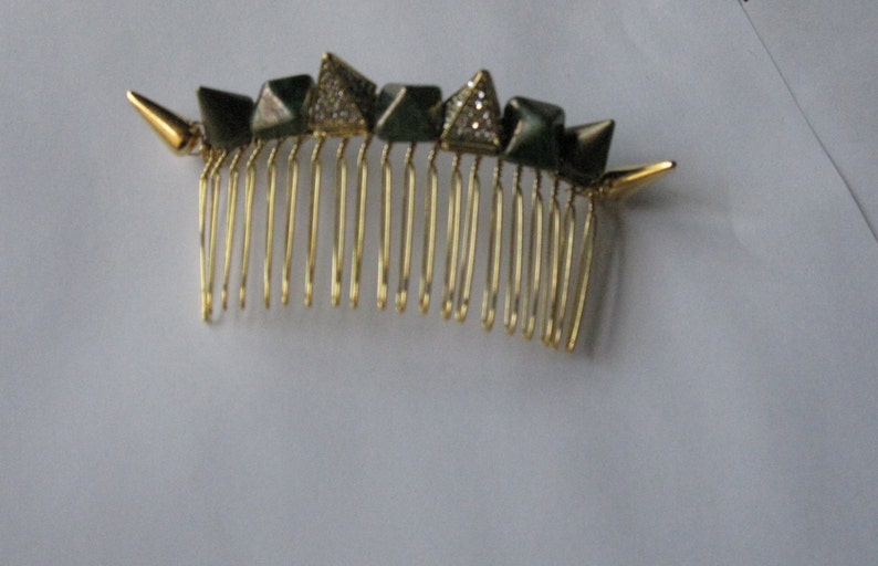 Green Pyramid Gold Crystal Metal Spike Comb for weddings | Etsy