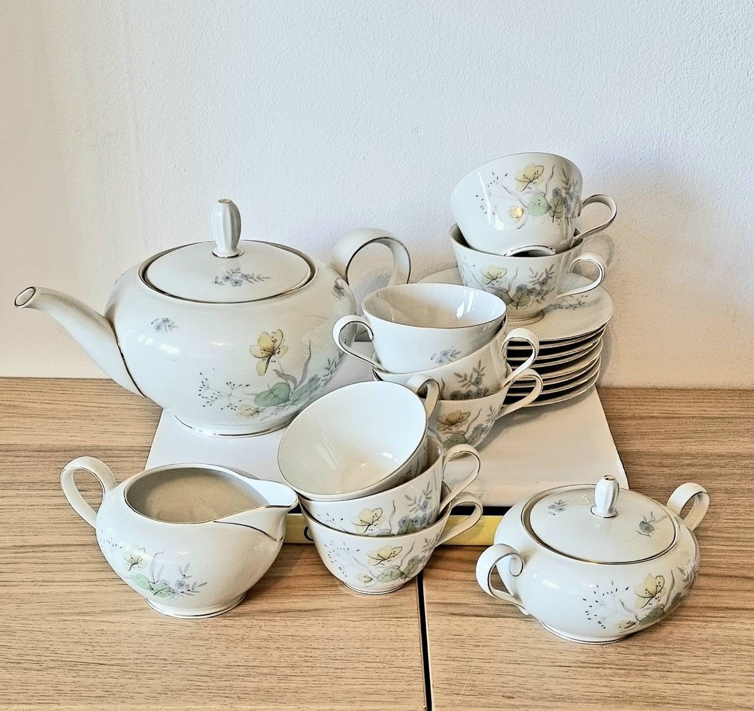 Vintage German Bavaria Porcelain Tea Set. - Etsy