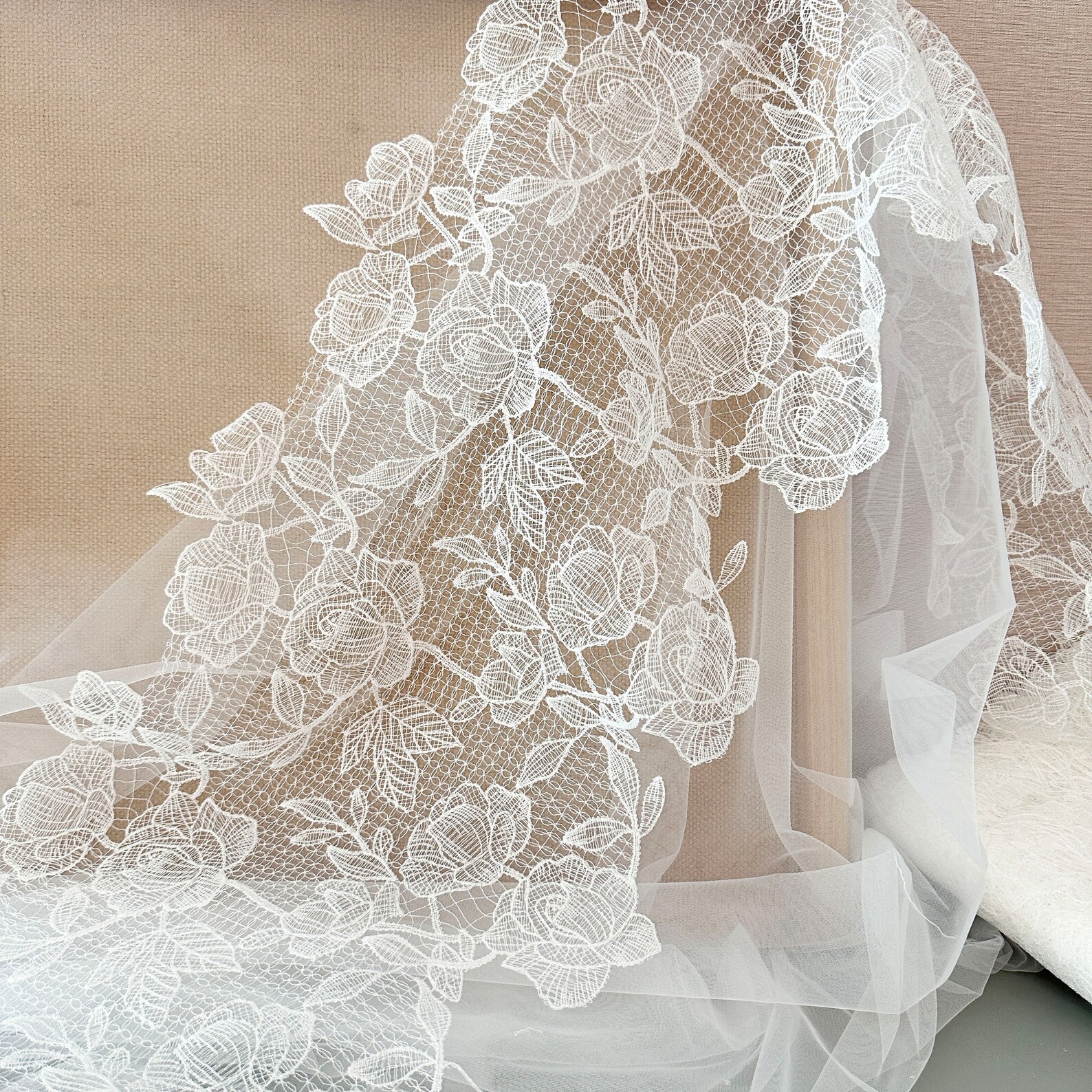 1 Yard Ivory Alencon Lace Trim , Rose Crochet Wedding Veils Caps Gown ...