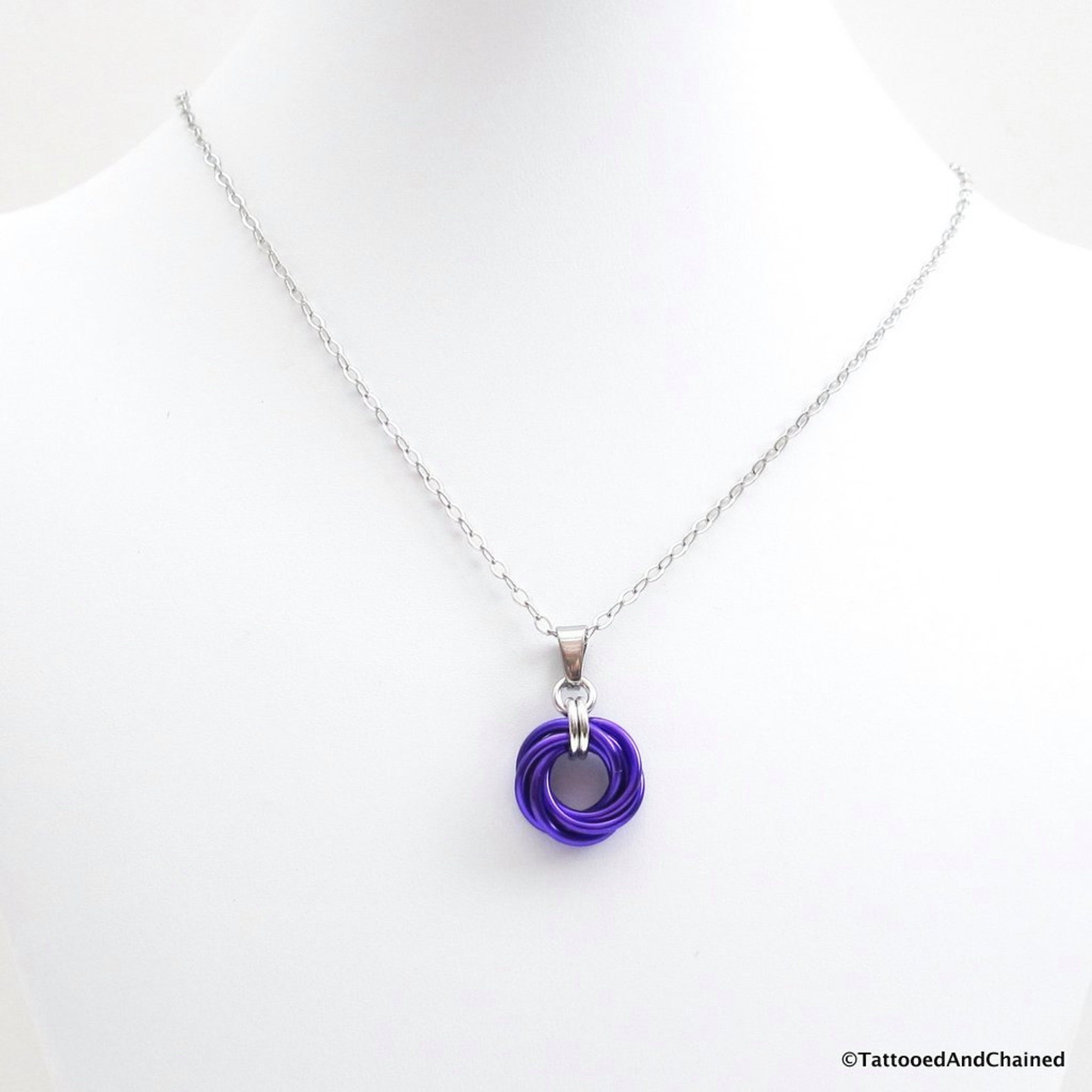 Purple Pendant Chainmail Love Knot Small Circle Necklace - Etsy