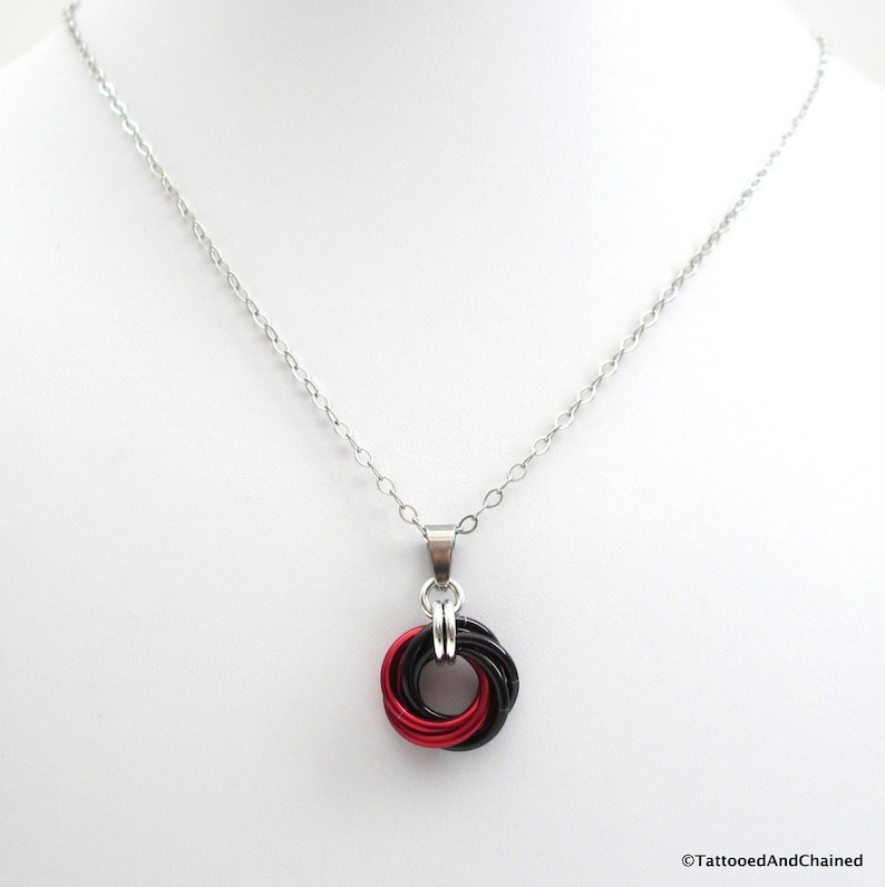 Red and Black Pendant Necklace Chainmail Love Knot Chainmail - Etsy