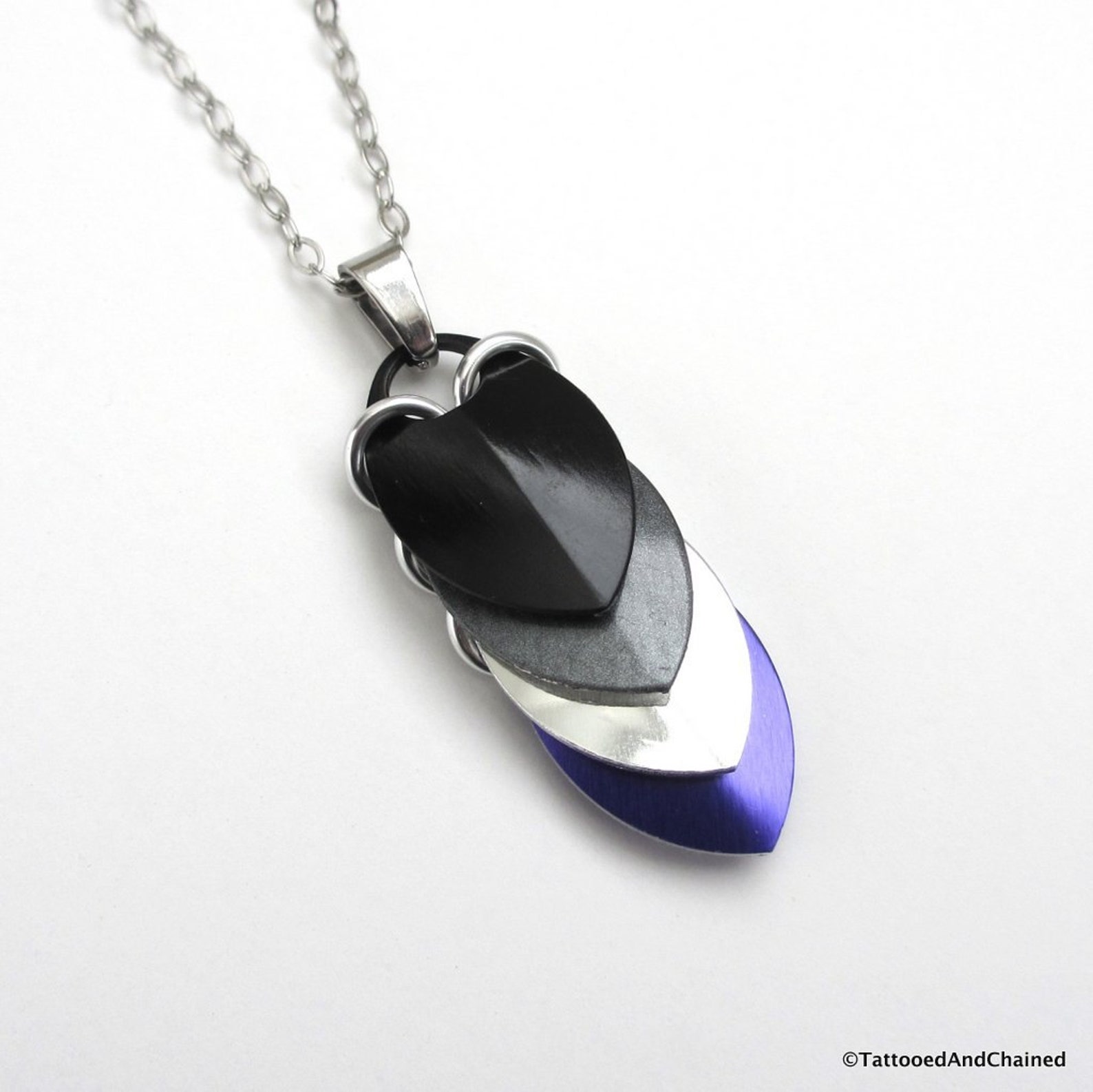 Ace pride pendant necklace chainmail scale pendant asexual | Etsy