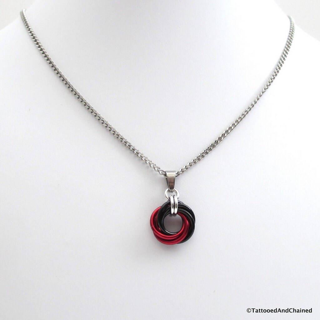 Red and Black Pendant Necklace Chainmail Love Knot Chainmail - Etsy