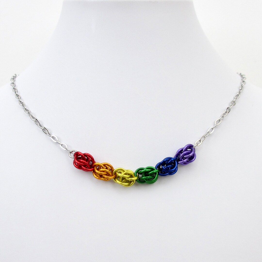 Gay Pride Rainbow Necklace, Chainmail Sweetpea Weave LGBTQ Jewelry - Etsy