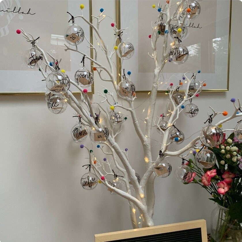 ISLAMIC ART: Ramadan Advent Tree With Decorative Hanging Baubles ...