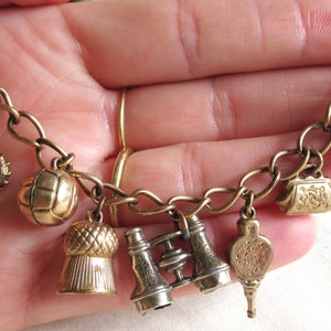 Victorian Rolled Gold Charm Bracelet and 10 Charms Etched Decoration 8 ...