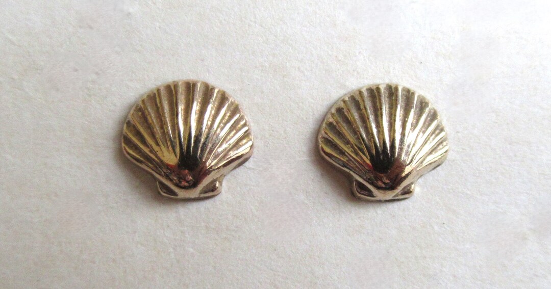 Vintage 80's 9ct Gold Scallop Shell Shaped Stud Earrings Studs Sea Beach 375 25743 - Etsy
