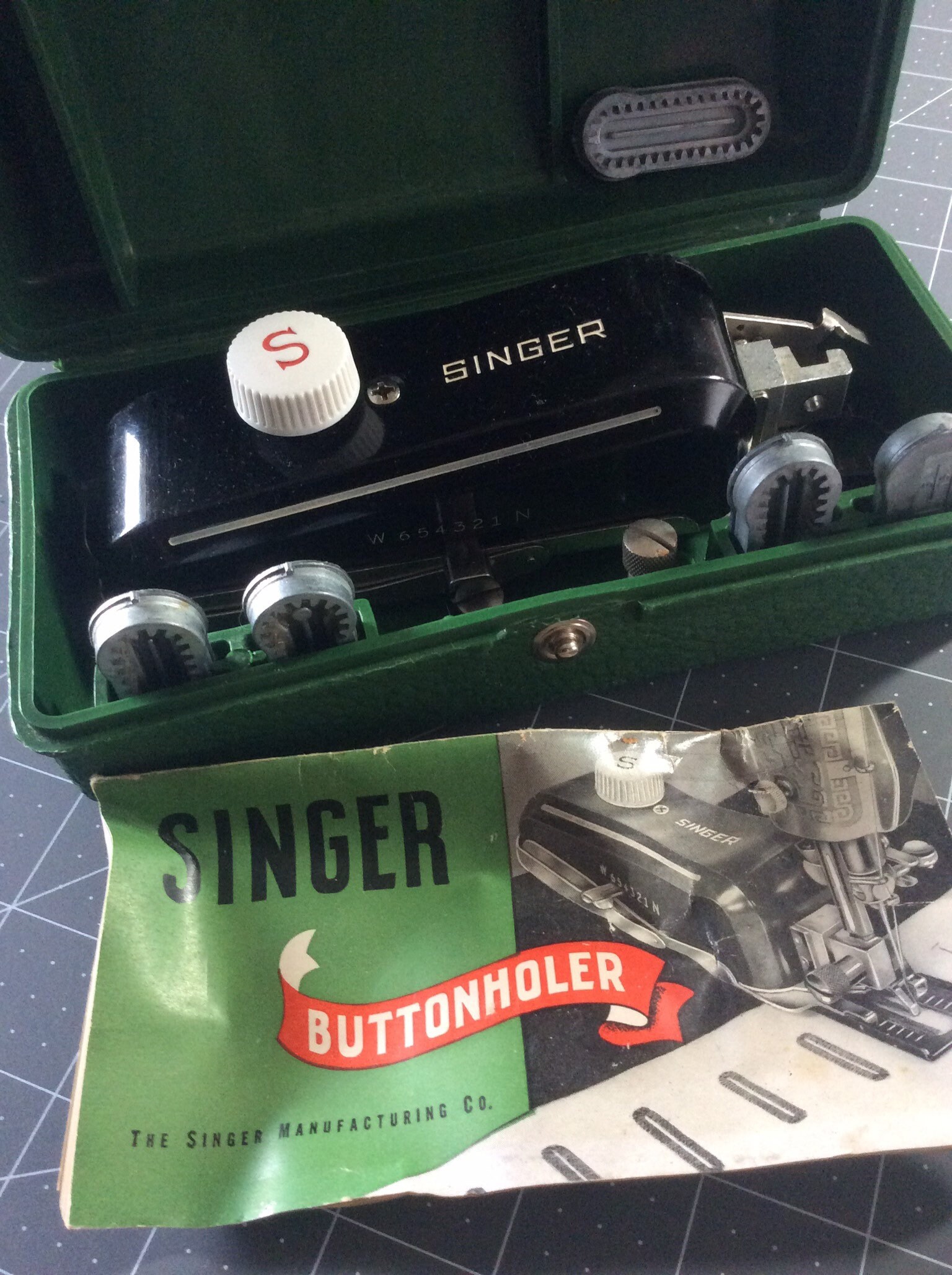 Singer Buttonholer No. 160506 - Etsy