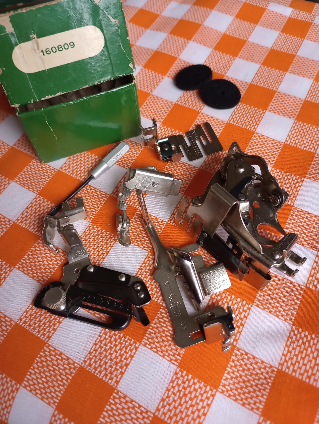 Singer Sewing Machine Attachments - Etsy