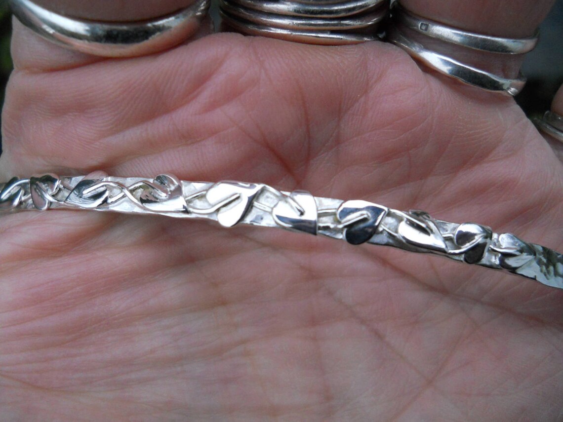 Sterling Silver Hammered Collar With Leaf Detail - Etsy UK