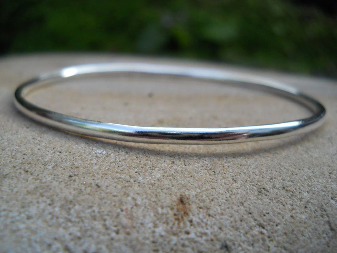 Sterling Silver Simple Oval Bangle - Etsy