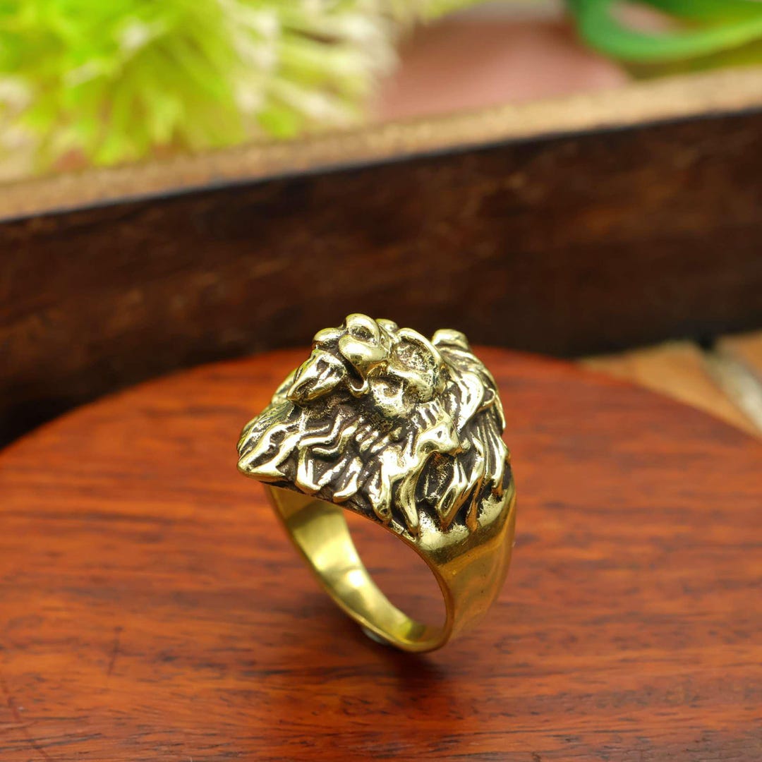 Gold Lion Head Ring Bold Animal Signet Ring Unisex Statement Jewelry - Etsy