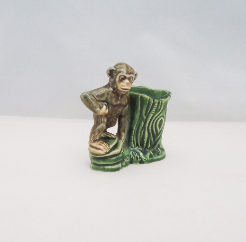 Wade Small Monkey Pose Vase, Collectable Wade Porcelain Figurine - Etsy