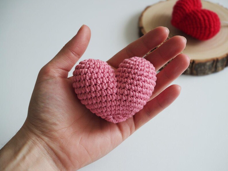 Plush Heart Crochet Pattern PDF | Easy Valentine Crochet Heart | Chunky ...