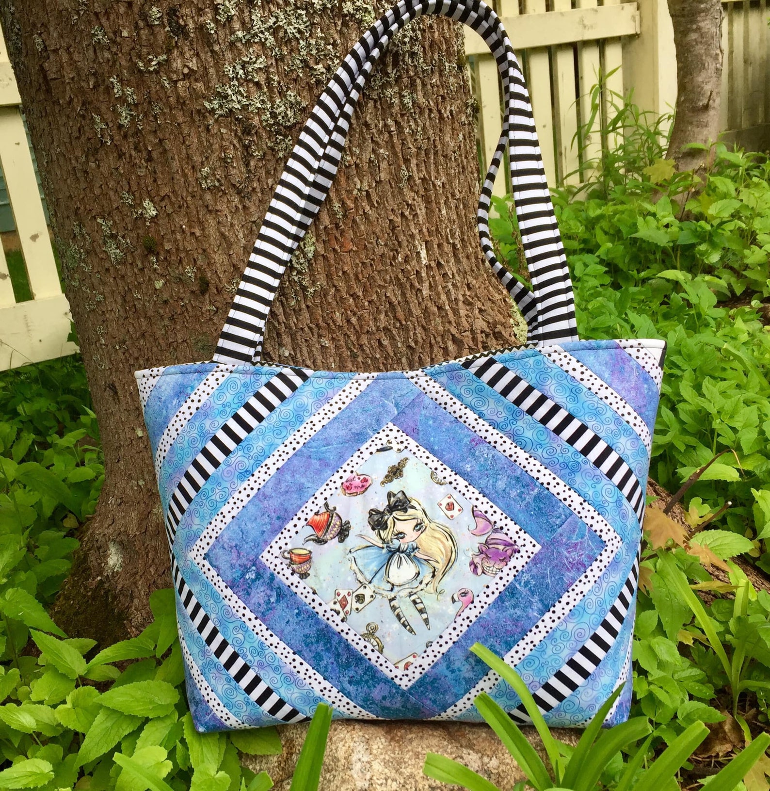 The Big Bag Theory Pattern a Big Bag Pattern With Lots of | Etsy