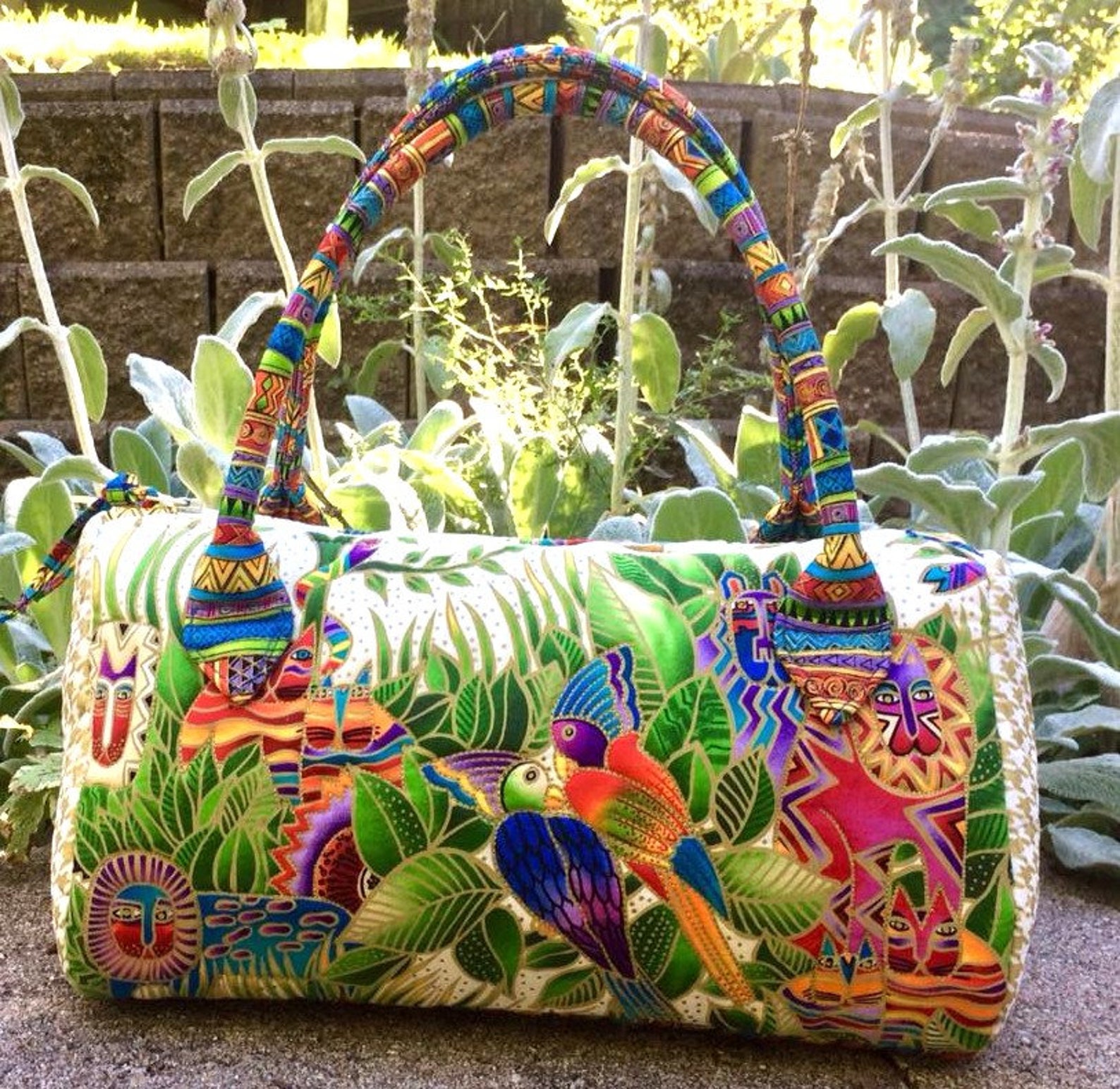 The Layla Bag Pattern, From Cool Cat Creations Sew a Cute Fabric ...