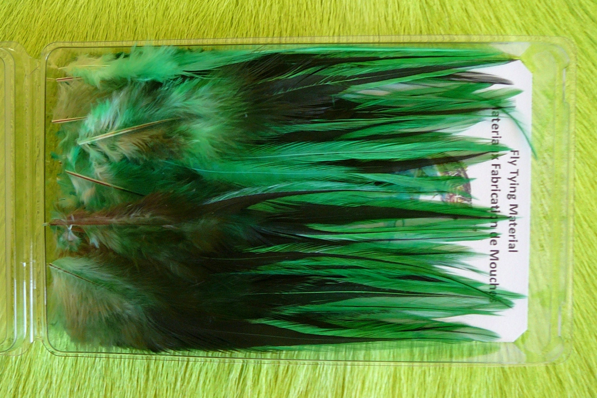 50 Select Feather per Box Color; Green Fly Tying Material. Shade #H09 ...
