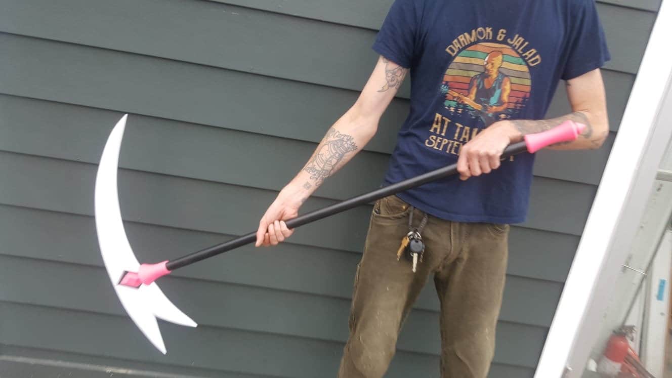 Spinel's Gem Rejuvenator Scythe From Steven Universe: the Movie Build ...