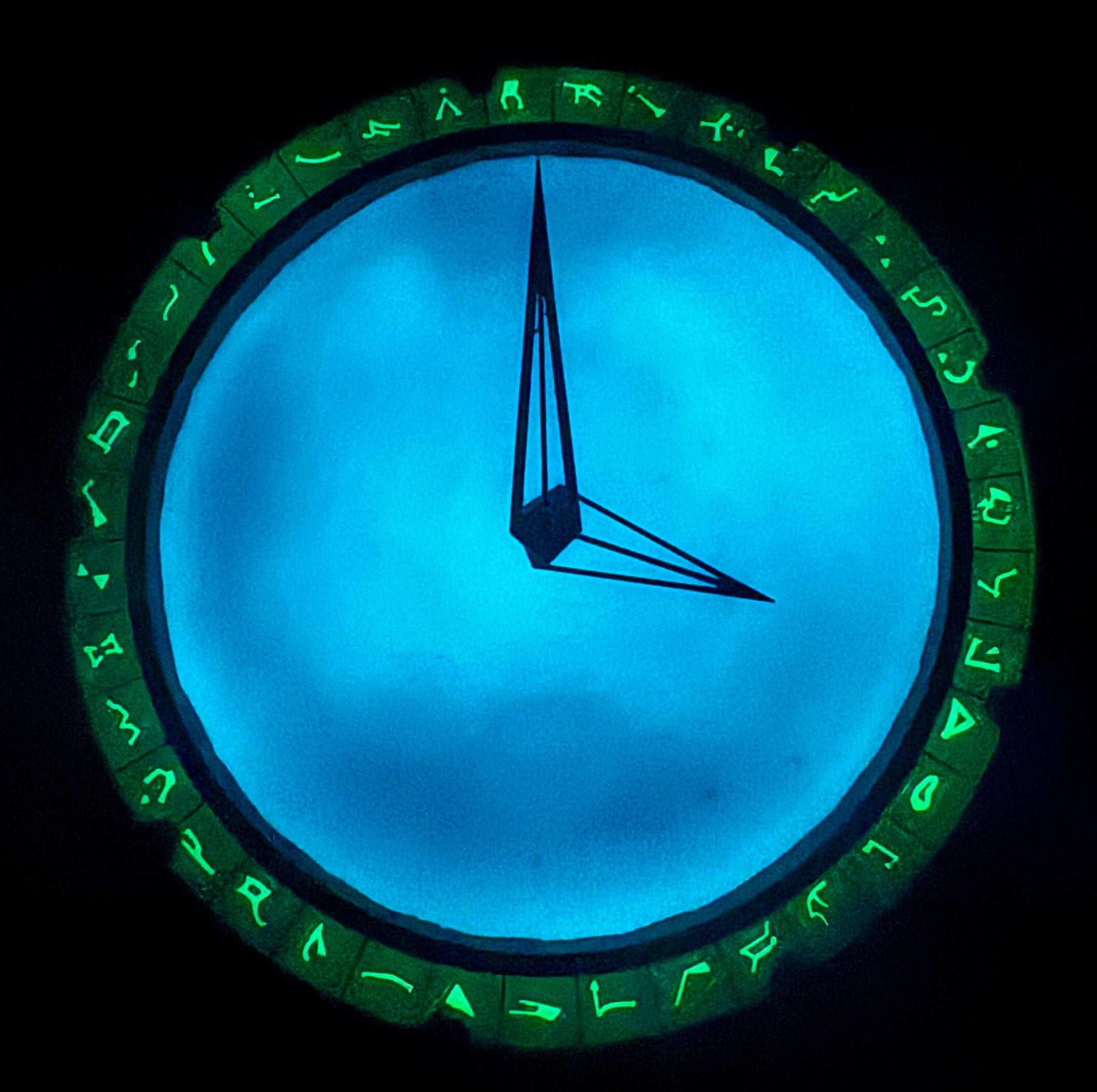 Glow in the Dark - Stargate Inspired Sci-fi Wall Clock - Etsy