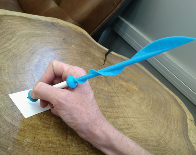 Spinel's Gem Rejuvenator Scythe Pen From Steven Universe: the Movie ...