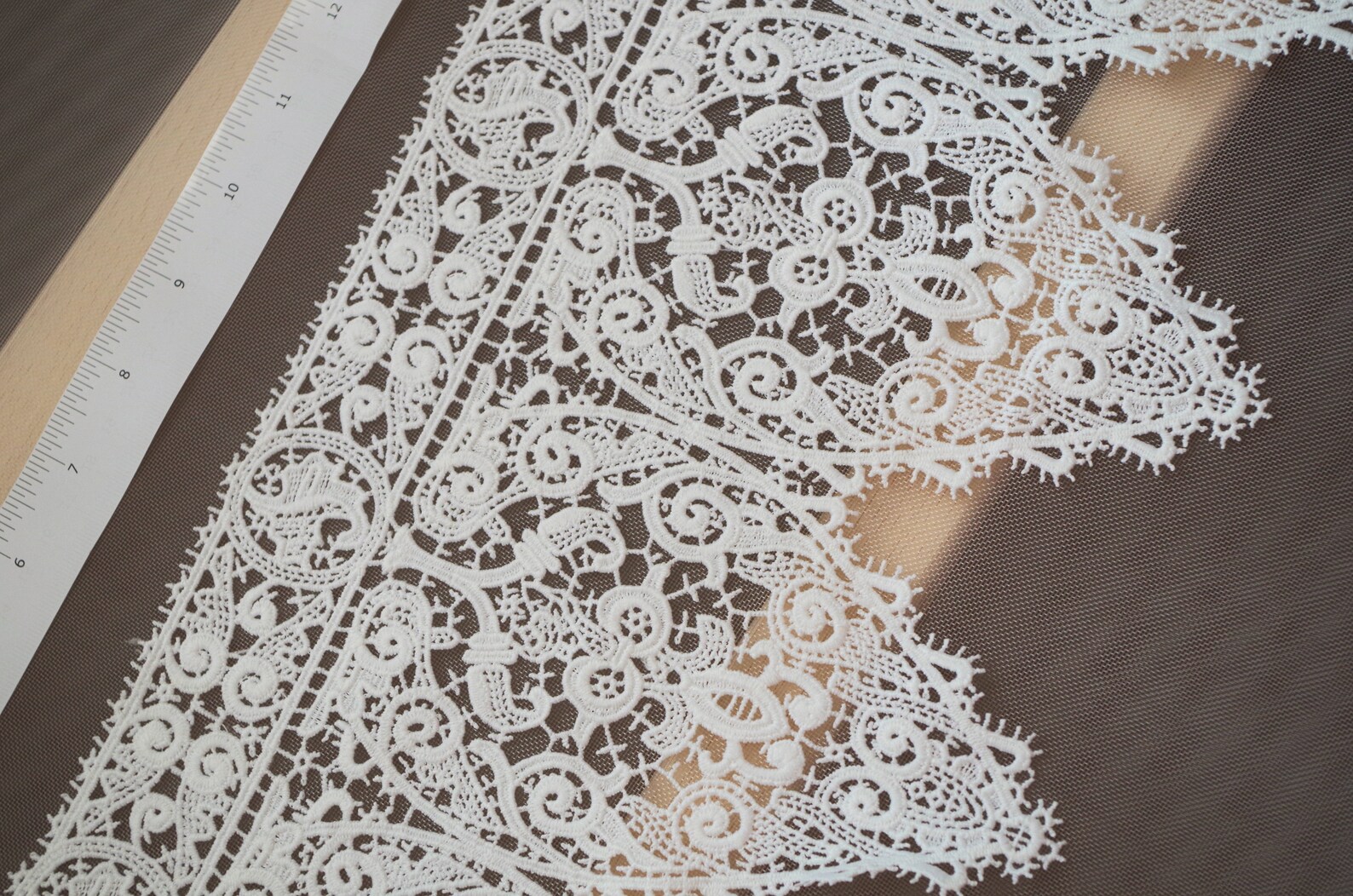 Delicate Guipure Lace Trim With Vintage Floral Pattern off | Etsy