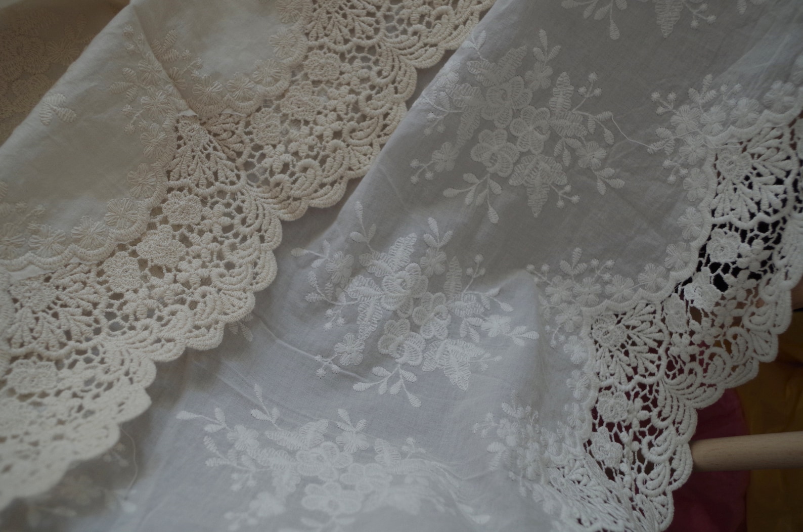 Cotton Lace Fabric, Gorgeous Lace Fabric With Cotton Scalloped Edge ...