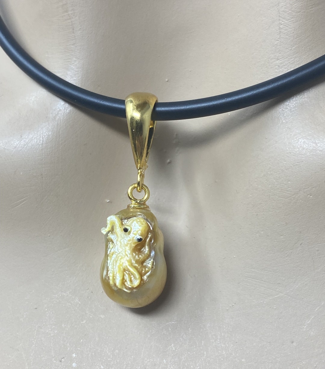 Unique! 24k Gold Bail 17 Mm Natural Authentic Sculptural Golden South ...