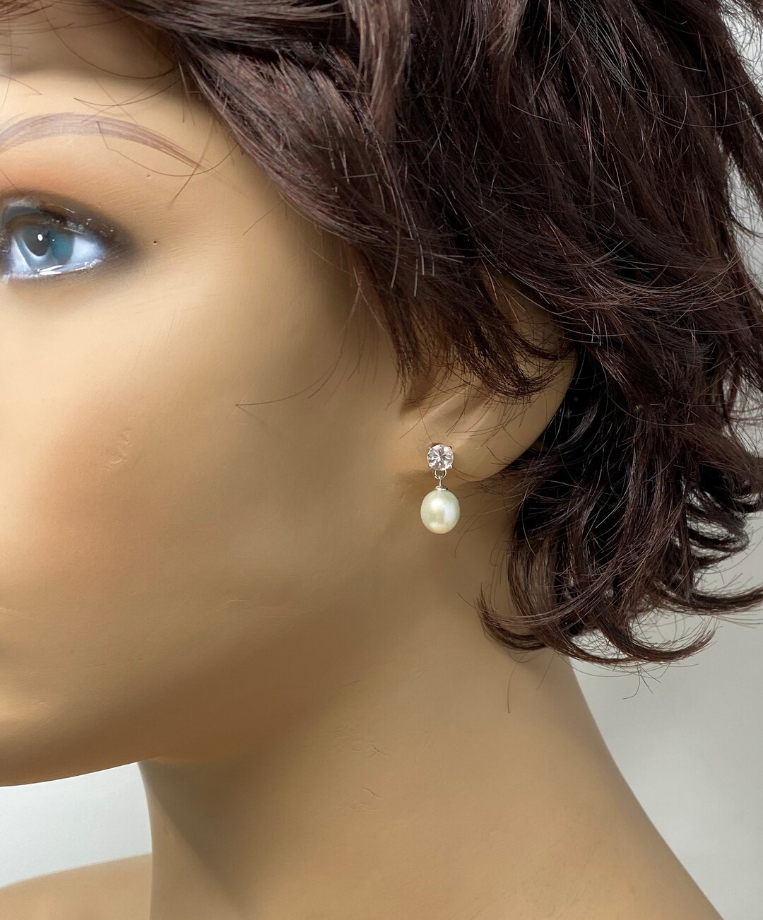 Queen Elizabeth II Inspired Style Light Pastel Pink Peach Earth Mined ...