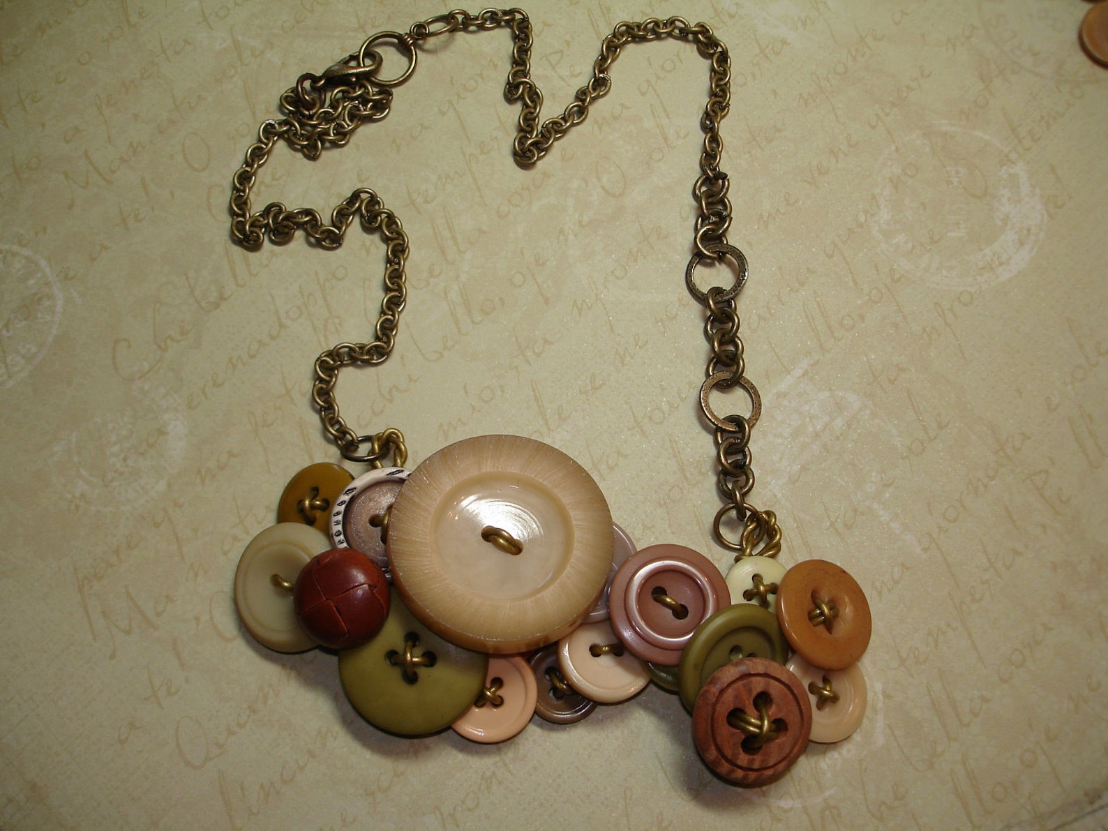 Button Necklace - "the Natural" -vintage Button Jewelry - Tan, GREEN ...