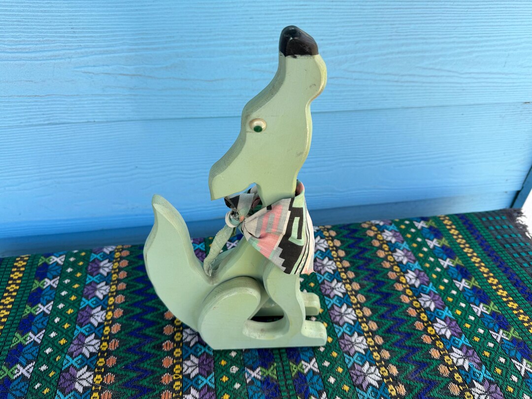 Vintage Coyote, Wood Coyote, 1980s Coyote, Santa Fe Decor, Southwestern ...
