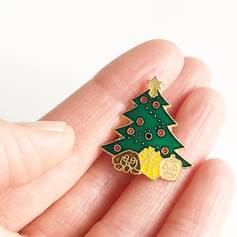 Vintage Enamel Pins - Etsy