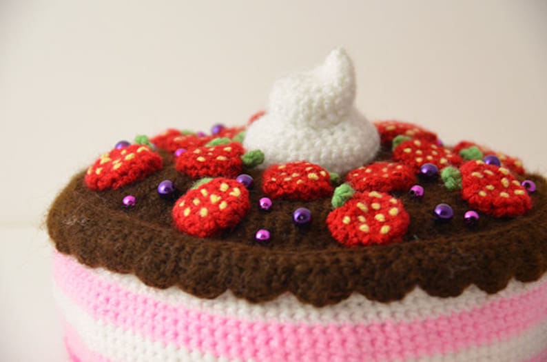 Strawberry Chocolate Cake Crochet Pattern Dessert Crochet - Etsy