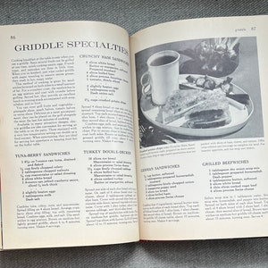 FONDUE - 60s 70s Better Homes and Gardens Cookbook - Etsy