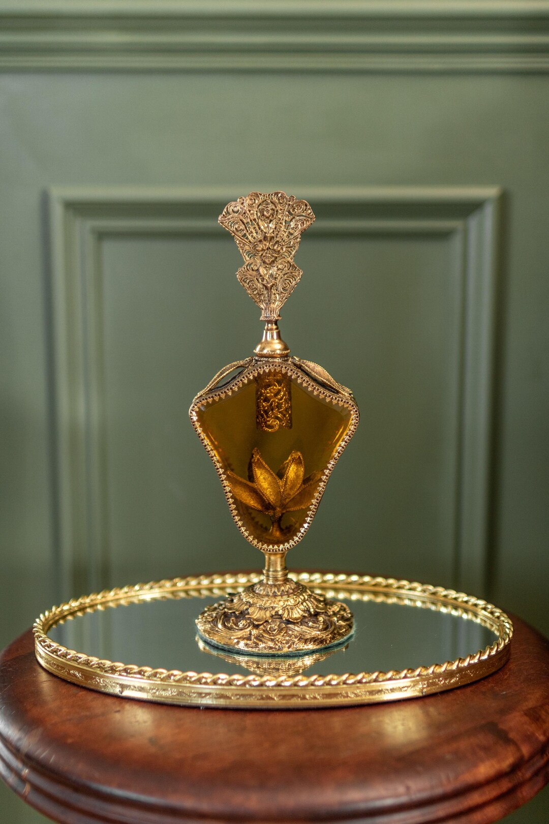 Vintage Hollywood Regency Amber Glass Perfume Bottle Gold Tone Filigree ...