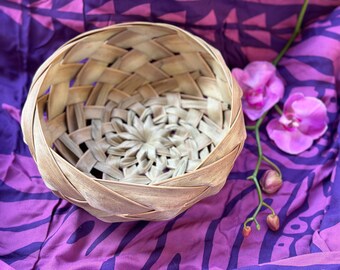 Gorgeous Handwoven Hawaiian Coco Frond Bowl Fruit Basket Woven Bowl ...