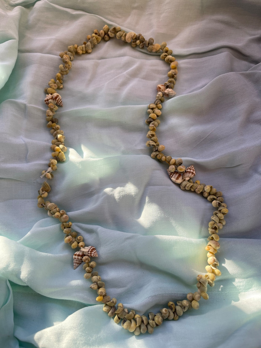 Vintage Seashell Lei • Strand of Seashell • Seashell Necklace • Beach ...