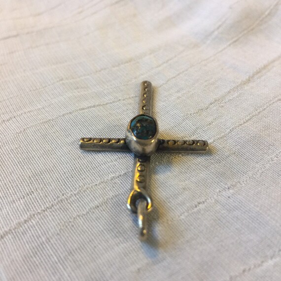 Turquoise Cross. Silver metal, no hallmark, 1-3/4 inc… - Gem