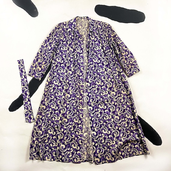 1920s Art Deco Cotton Swirl Print Robe / Purple and W… - Gem