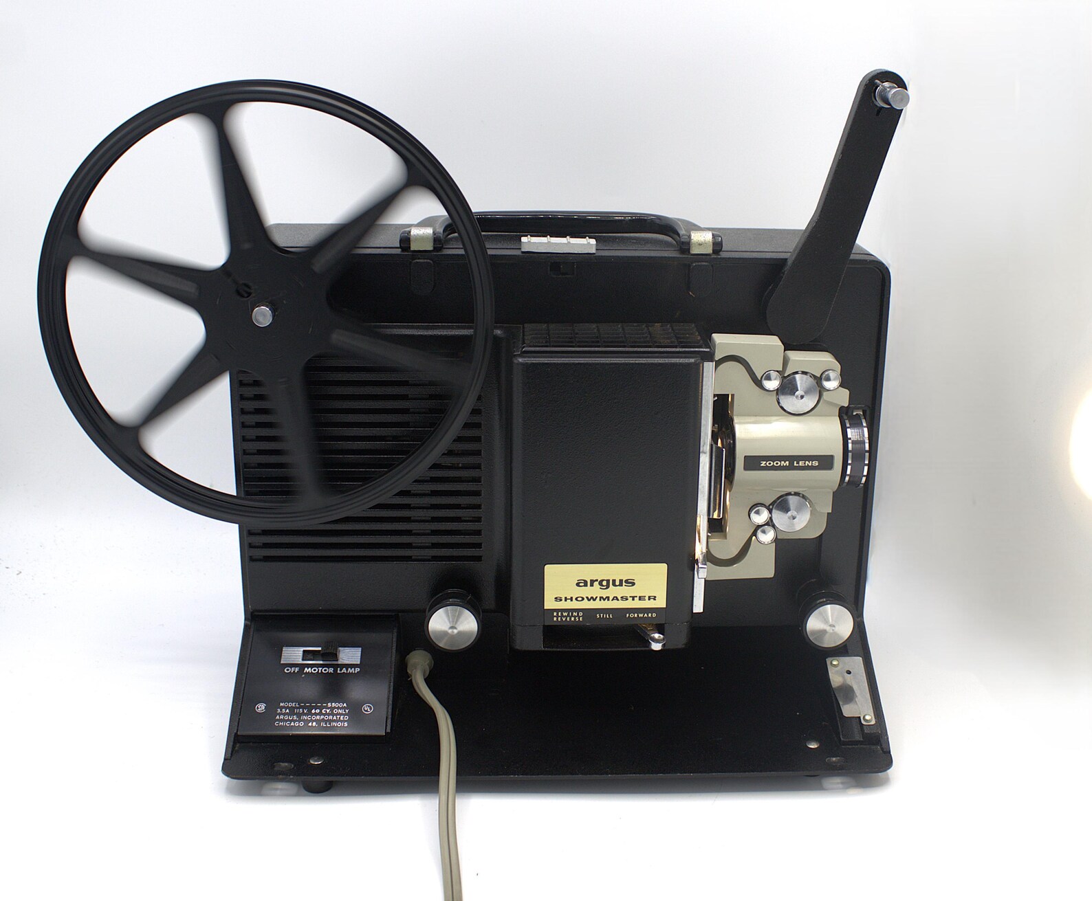 Vintage Argus Showmaster Home Movie Projector 8mm Reel Film Projection ...