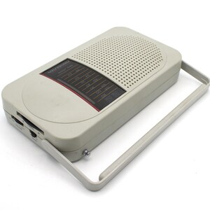 Vintage Soundesign Mini Boombox AM/FM Radio Receiver White Mod 80s-90s ...