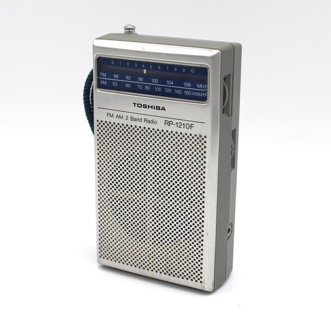 Vintage 1980s Toshiba AM/FM Radio Receiver Mini Retro 80s Tech Polished ...