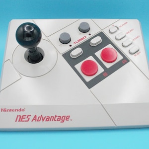 Vintage 1987 NES Advantage Original Nintendo Game System Controller ...