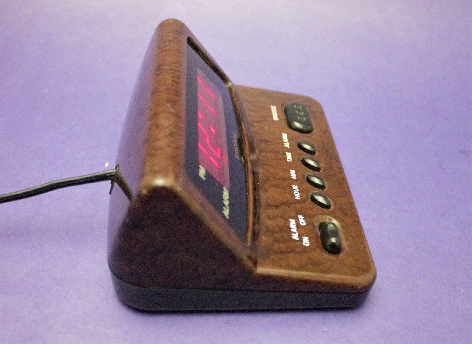 Vintage Digital Alarm Clock Simulated Burled Walnut Woodgrain - Etsy