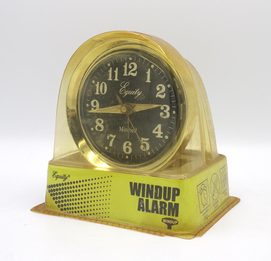 Vintage Equity Alarm Clock Retro Design Spring Wound Mechanical Bell ...