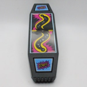 Vintage 1970s ZAP Electronic Challenge Game Handheld Game Red Green LED ...