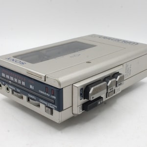 Vintage Sony Walkman F1 1980s Personal Stereo Cassette Tape Player FM ...