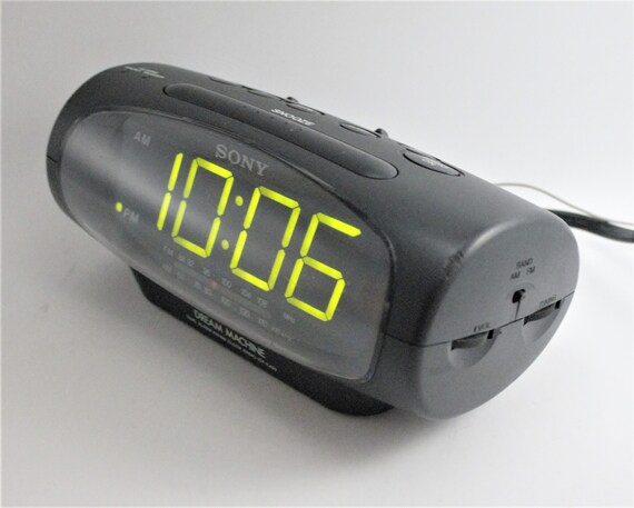 Cool Clock Radio